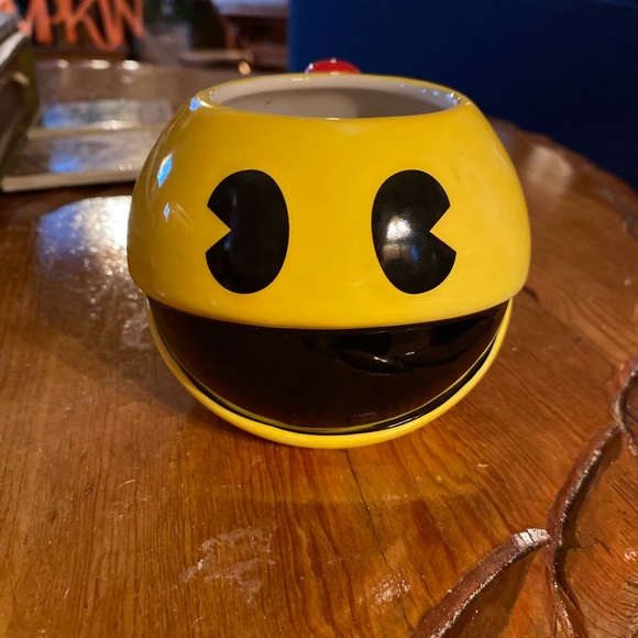 Zak | Dining | Retro Arcade Pacman 3d Sculpted 1oz Ceramic Mug Cup ...